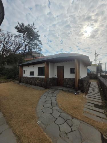 Joohane Jejudo House, Jeju (updated prices 2024)