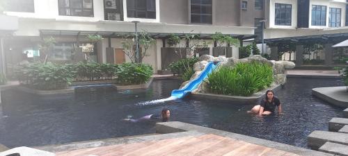 Cozy Apartment with Jacuzzi and Sauna at 188 Suites Klcc, Kuala Lumpur ...