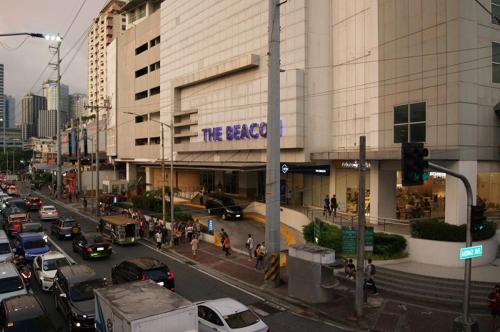 The Beacon Makati by mvmtransient, Manila (updated prices 2024)