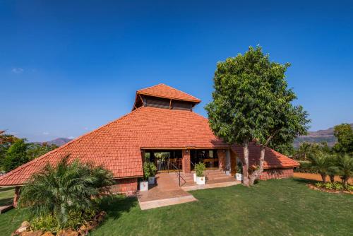 SaffronStays Satori Aves, Ultra Luxe Cottages On 8 Acres Estate, By The ...