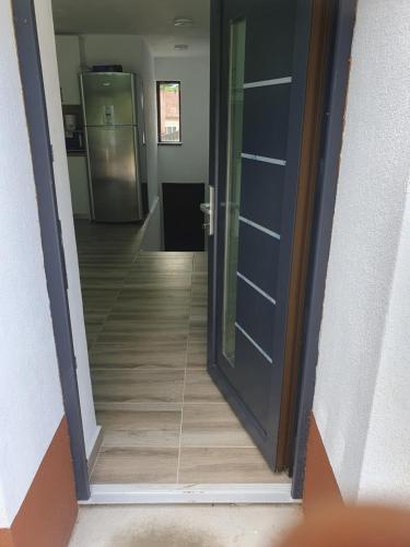 Vila AliBi Valiug - 200m from Ponton Casa Baraj, Văliug (updated prices ...