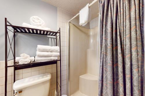 Treetop Condos, Tannersville – Updated 2024 Prices