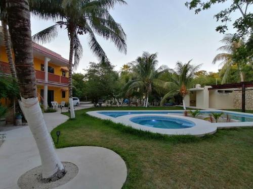 Marysol D8 beachfront next to nomads, Isla Mujeres (updated prices 2025)