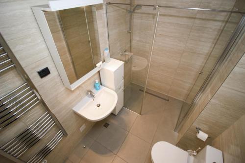 Apartment A Block Nota Delta City New Belgrade, Novi Beograd (updated ...