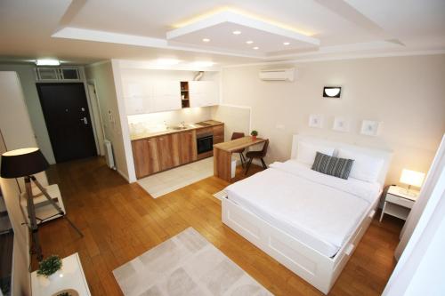 Apartment A Block Nota Delta City New Belgrade, Novi Beograd (updated ...