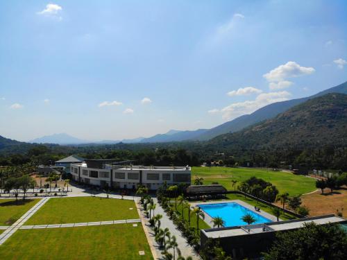 GVS Club & Forest Meadows, Salem (updated prices 2024)