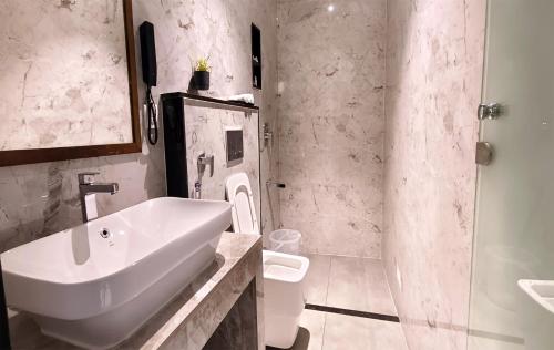 GVS Club & Forest Meadows, Salem (updated prices 2024)