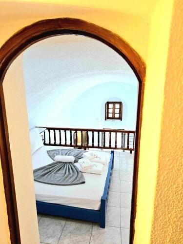 Amphitheater Cave Houses, Fira (precios actualizados 2025)