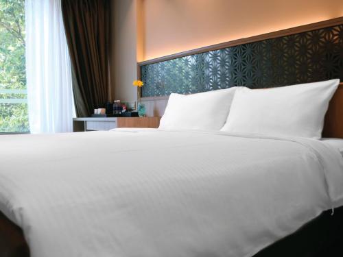 Aqueen Prestige Hotel Jalan Besar, Singapore (updated prices 2024)