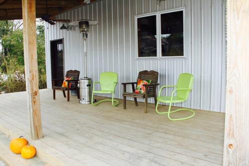 Tin Roof Sundae Cabin - A Missouri Sweet Spot, Marceline (updated ...