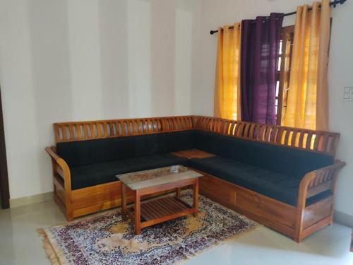 Sangam serviced villa, Batheri (updated prices 2024)