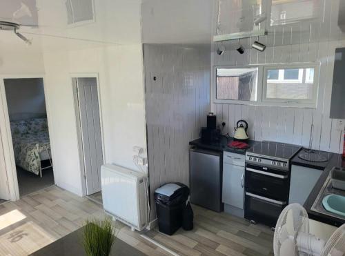 The Willows Retreat, Chapel Saint Leonards (updated prices 2024)