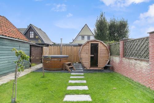 Luxe schipperswoning met sauna en hottub, Paesens (bijgewerkte prijzen ...