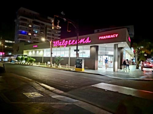 Condado Beachfront Tantra Apartment, San Juan (updated prices 2025)