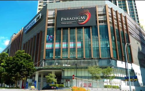 Paradigm Mall The Platino JB mins to Legoland Johor Bahru High Floor ...