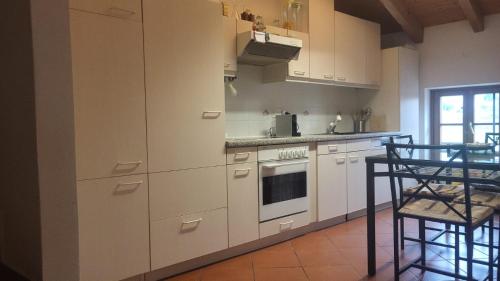 Lugano, stanza a Breganzona, Breganzona (updated prices 2024)