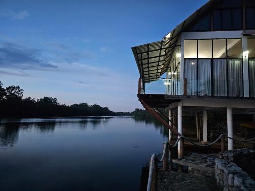 Homestay ALA Riverview Lodge Kota Bharu, Kota Bharu – Updated 2024 Prices