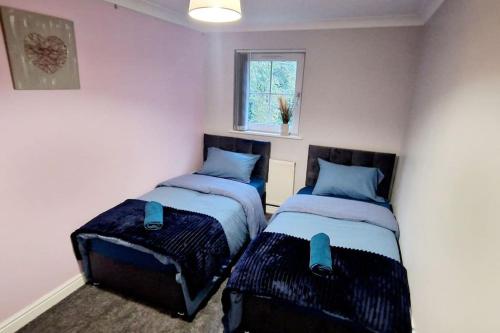 9 Guest 7 Beds Lovely House in Rossendale, Newchurch (updated prices 2026)