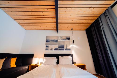 Complexul Turistic Cheile Butii, Cîmpu lui Neag (updated prices 2025)