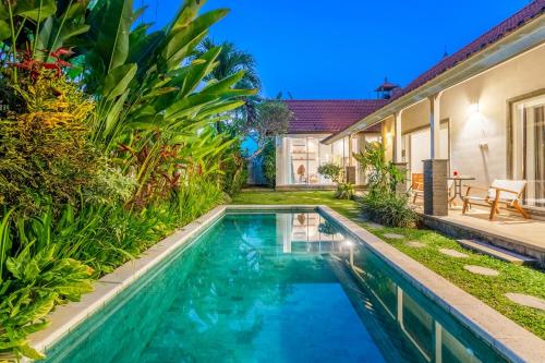 Jungle Amaranth Villa Canggu - Exclusive 3BR Retreat with Pool, Modern ...