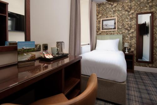 The Tynemouth Castle Inn - The Inn Collection Group, Tynemouth (updated ...