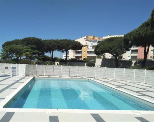 Studio piscine proche plage et village naturiste, Cap d'Agde (updated ...