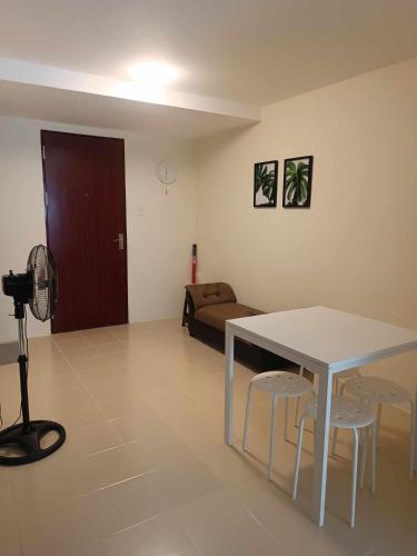 Urban Deca Homes Manila, Manila (updated prices 2024)