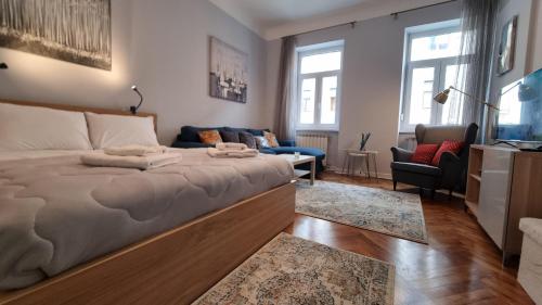 Light Blue Apartment, Trieste (updated prices 2024)