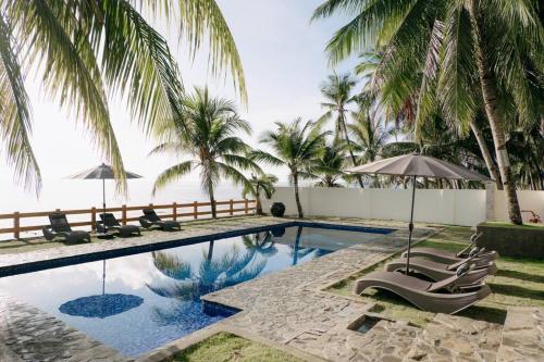 Reef Side Exclusive Beachfront House in Cebu, Catmon (updated prices 2024)