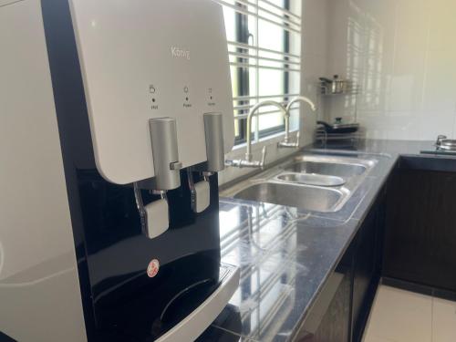 Padang Temu Near TOWN Homestay 9pax @ ExcluSuites Malacca, Malacca ...