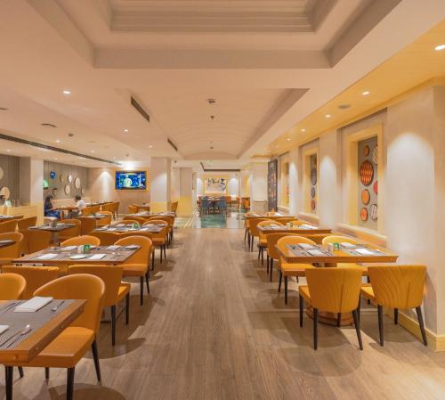 Holiday Inn Agra MG Road an IHG Hotel, Agra – Updated 2024 Prices