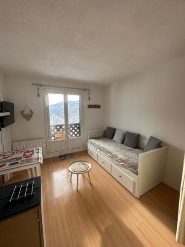 Le shuss 5 la foux D allos, La Foux (updated prices 2024)