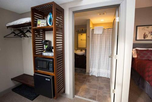 Dodici Night Suites, Washington (updated prices 2024)