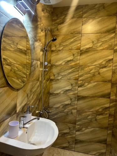 VELI HOUSE VELINGRAD/ ВелиХаус Къща за гости Велинград, Velingrad ...