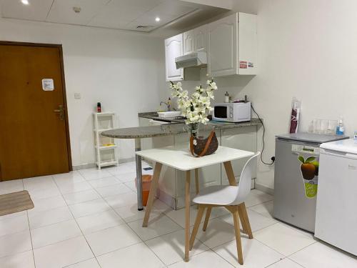 Studio, Dubai (updated prices 2024)