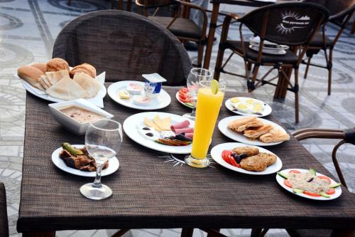 Nun Pyramids INN, Cairo (updated prices 2025)