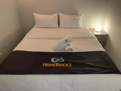 Cubic Botanical Suites Bangsar South by HomeBrickz, Kuala Lumpur ...