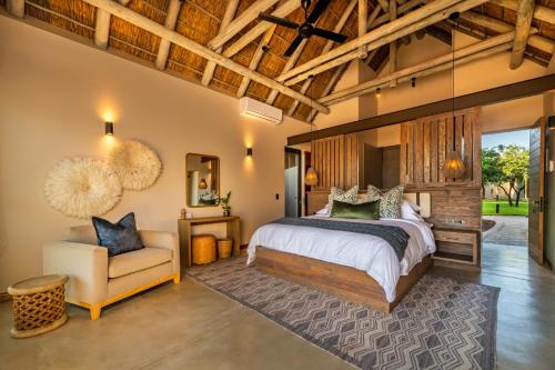 Marula Sunrise Lodge, Mjejane Private Game Reserve, Hectorspruit ...