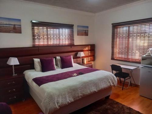 G Guest House, King Williamʼs Town (updated prices 2024)