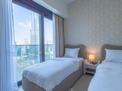 MH - ACT Tower - Downtown - Burj View 3BHK -REF4001, Dubai (updated ...