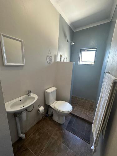 Hide 2 On Rees, East London (updated prices 2024)