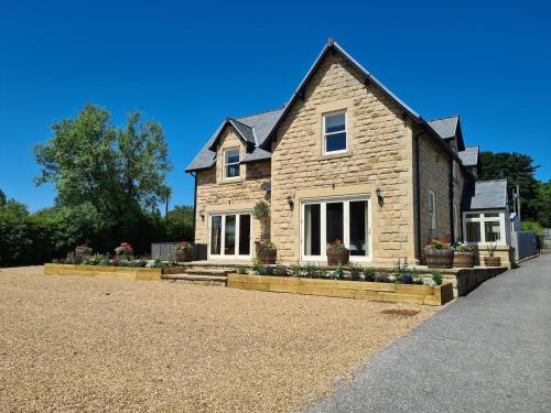 Bridge House Farm, Weeton (updated prices 2024)