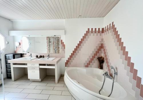 La Villa Capucine, Biscarrosse (updated prices 2024)