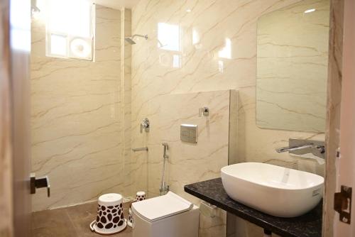 The Golden Woods Resort, Matkuli (updated prices 2024)