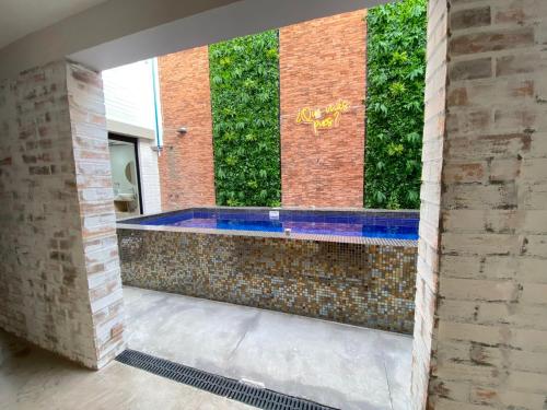 ENCANTO 9 Bed/10 Bath HEATED POOL/JACUZZI Provenza, Medellín – Updated ...