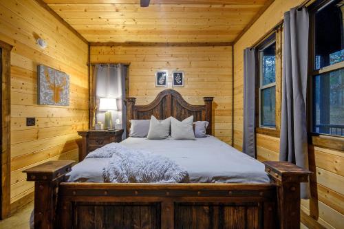 Lazy Daze Lodge - Close to activities and attractions!!, Hochatown ...