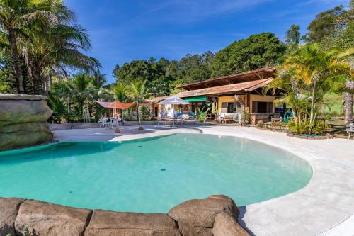 Rancho das Maritacas - com piscina-praia Paraíba do Sul, Serra ...