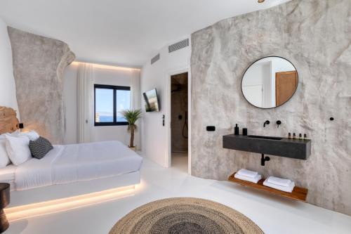 Mykonos Town Black Villa with Cave Heated Pool, Mikonos (updated prices ...