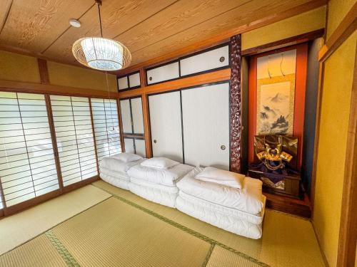 FUJI NINJA HOUSE, Fujiyoshida (updated prices 2024)