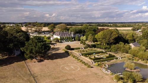 Gileston Manor Estate, Barry (updated prices 2024)